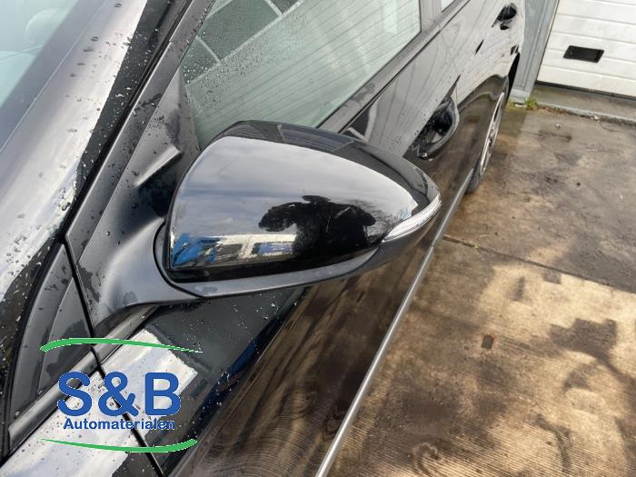 Wing mirror, left Hyundai Ioniq 1.6 GDI 16V Hybrid - 87610G2060 OEM