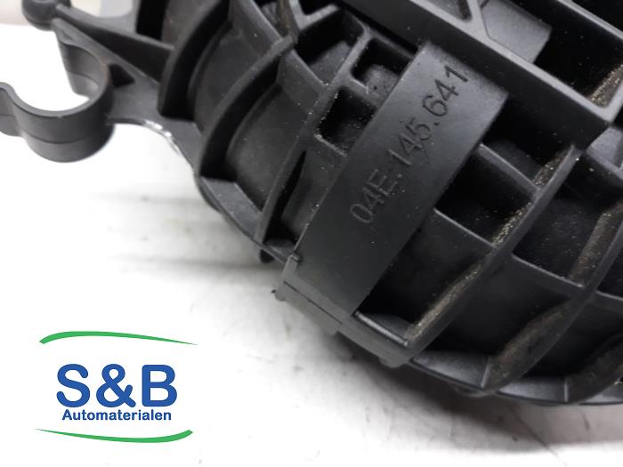 Aanzuigslang Lucht Volkswagen T-Roc I 1.5 TSI Evo BMT 16V - 04E145641