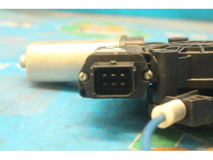 Window mechanism 4-door, front right Opel Corsa D 1.3 CDTi 16V ecoFLEX - 13188491