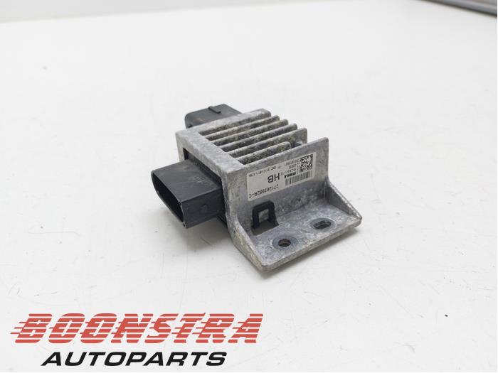 Glow plug relay Renault Trafic 2.0 dCi 16V 110 - 271203982RC