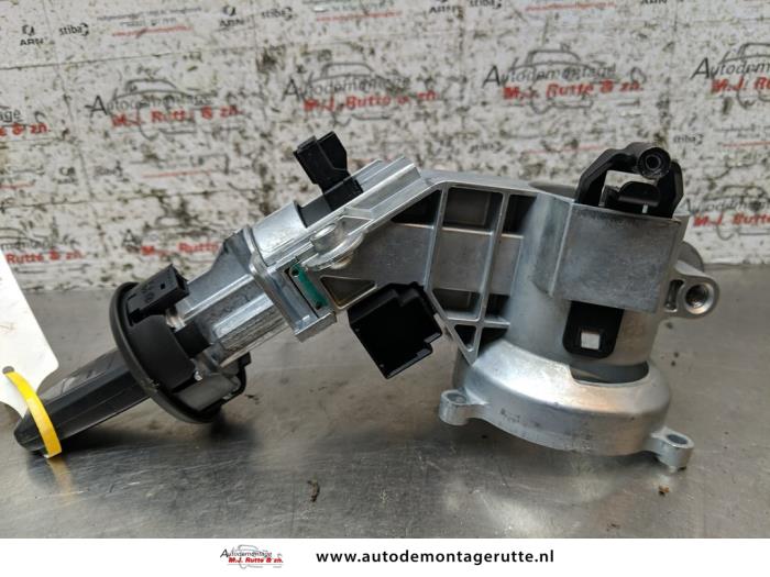 Ignition lock + computer Opel Corsa D 1.3 CDTi 16V ecoFLEX - 56155 A13DTE