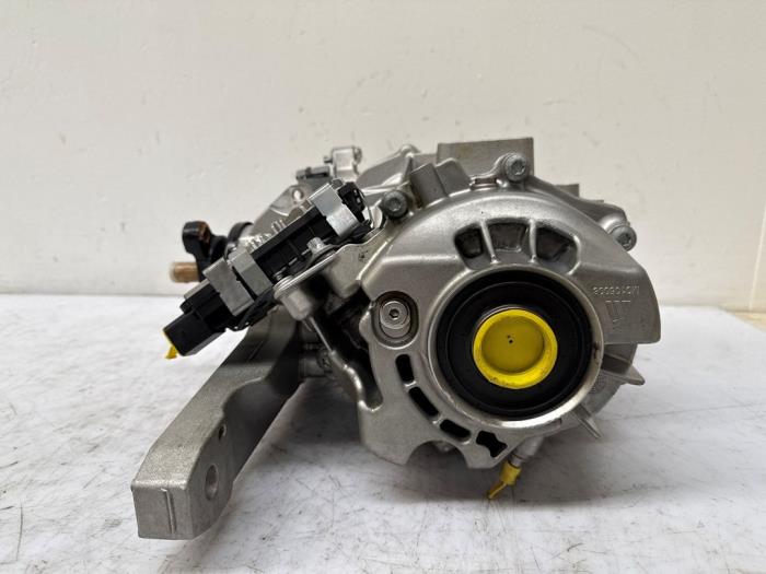 Rear differential Mercedes CLA Shooting Brake AMG 2.0 CLA-45 S AMG ...