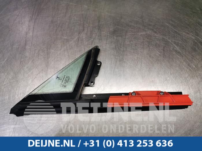 Quarter light, front right Tesla Model S 75D - 600654400J