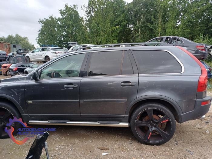 Volvo XC90 I 2.5 T 20V Salvage vehicle (2005, Gray)